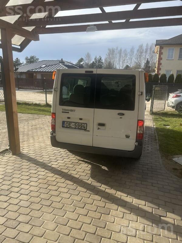 Balts Ford Transit 2009 Rīga, ar dzinēja tilpumu 2.20 L un nobraukumu 305 tūkst. km par 3950 €, foto 8 vietnē AUTOMOTO.COM.LV