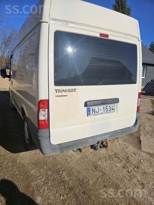 White Ford Transit 2009 in Bauska, with an engine capacity of 2.10 L and mileage of 223 thousand km for 4500 €, photo 7 on AUTOMOTO.COM.LV