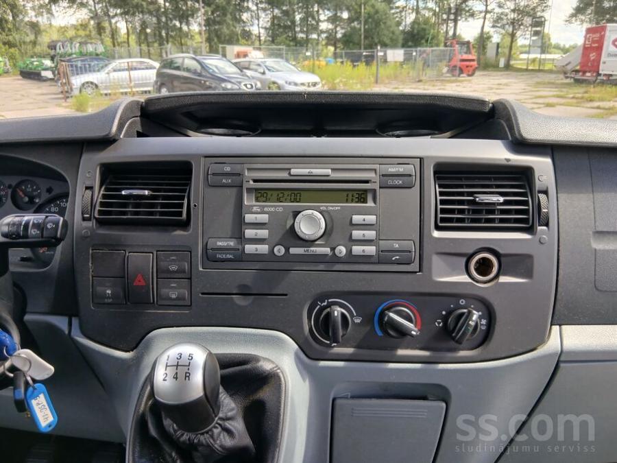 Balts Ford Transit 2009 Ogre, ar dzinēja tilpumu 2.20 L un nobraukumu 287 tūkst. km par 3000 €, foto 15 vietnē AUTOMOTO.COM.LV