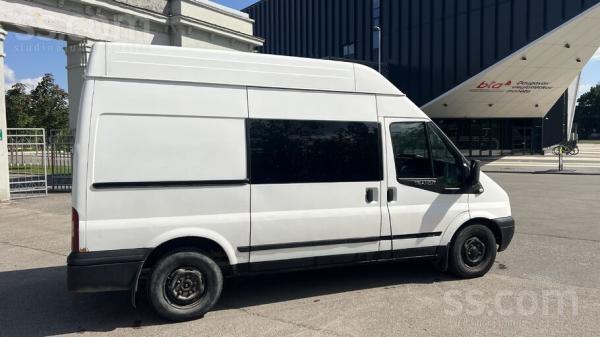 White Ford Transit 2009 in Riga, with an engine capacity of 2.20 L and mileage of 692 thousand km for 2350 €, photo 6 on AUTOMOTO.COM.LV