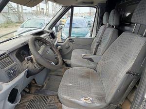 White Ford Transit 2010 in Tallinn, with an engine capacity of 2.20 L and mileage of 470 thousand km for 799 €, photo 13 on AUTOMOTO.COM.LV