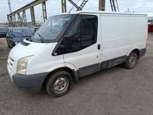 White Ford Transit 2010 in Tallinn, with an engine capacity of 2.20 L and mileage of 470 thousand km for 799 €, photo 19 on AUTOMOTO.COM.LV