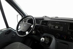 White Ford Transit 2010 in Tallinn, with an engine capacity of 2.20 L and mileage of 288 thousand km for 2499 €, photo 6 on AUTOMOTO.COM.LV