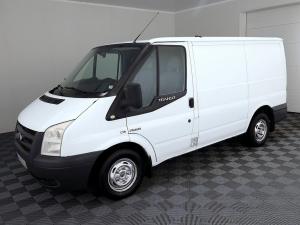 White Ford Transit 2010 in Tallinn, with an engine capacity of 2.20 L and mileage of 288 thousand km for 2499 €, photo 11 on AUTOMOTO.COM.LV