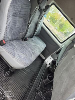 White Ford Transit 2010 in Vilnius, with an engine capacity of 2.00 L and mileage of 285 thousand km for 5650 €, photo 12 on AUTOMOTO.COM.LV