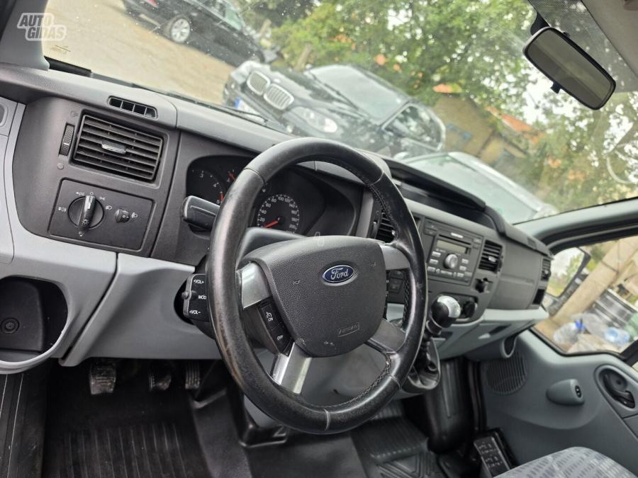 White Ford Transit 2010 in Vilnius, with an engine capacity of 2.00 L and mileage of 285 thousand km for 5650 €, photo 17 on AUTOMOTO.COM.LV