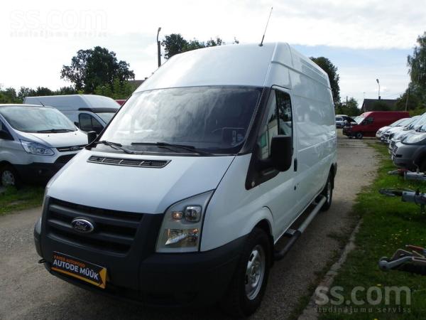 White Ford Transit 2011 in Valka, with an engine capacity of 2.20 L and mileage of 215 thousand km for 5700 €, photo 4 on AUTOMOTO.COM.LV
