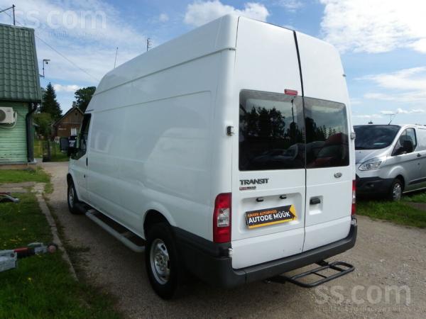 White Ford Transit 2011 in Valka, with an engine capacity of 2.20 L and mileage of 215 thousand km for 5700 €, photo 6 on AUTOMOTO.COM.LV