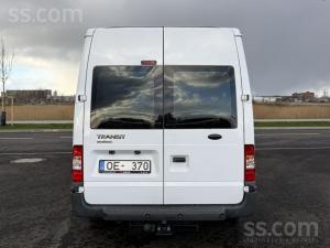 White Ford Transit 2011 in Liepaja, with an engine capacity of 2.20 L and mileage of 187 thousand km for 8800 €, photo 8 on AUTOMOTO.COM.LV
