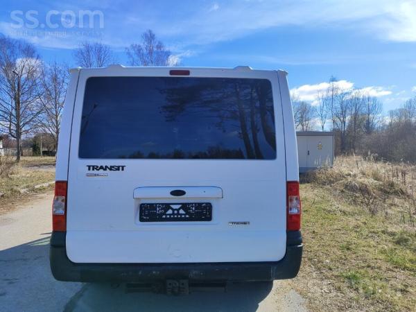 White Ford Transit 2011 in Valmiera, with an engine capacity of 2.20 L and mileage of 0 thousand km for 4300 €, photo 6 on AUTOMOTO.COM.LV