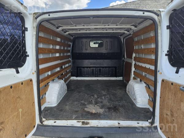 Balts Ford Transit 2011 Jelgava, ar dzinēja tilpumu 2.20 L un nobraukumu 299 tūkst. km par 4300 €, foto 4 vietnē AUTOMOTO.COM.LV