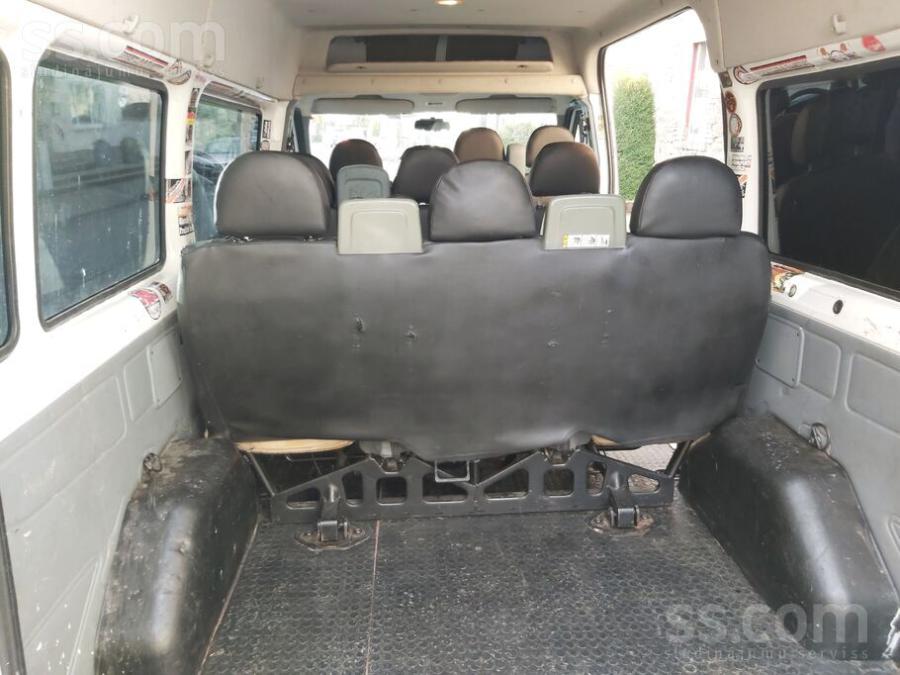 White Ford Transit 2011 in Valka, with an engine capacity of 2.20 L and mileage of 253 thousand km for 5900 €, photo 6 on AUTOMOTO.COM.LV