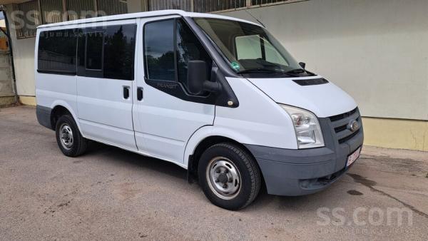White Ford Transit 2011 in Ogre, with an engine capacity of 2.20 L and mileage of 175 thousand km for 6950 €, photo 1 on AUTOMOTO.COM.LV