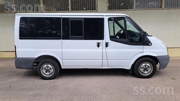 White Ford Transit 2011 in Ogre, with an engine capacity of 2.20 L and mileage of 175 thousand km for 6950 €, photo 6 on AUTOMOTO.COM.LV