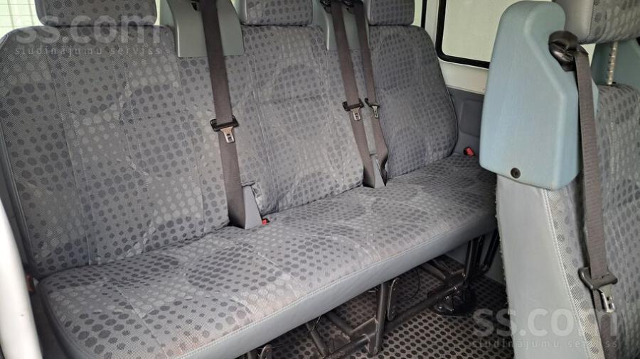 White Ford Transit 2011 in Ogre, with an engine capacity of 2.20 L and mileage of 175 thousand km for 6950 €, photo 20 on AUTOMOTO.COM.LV