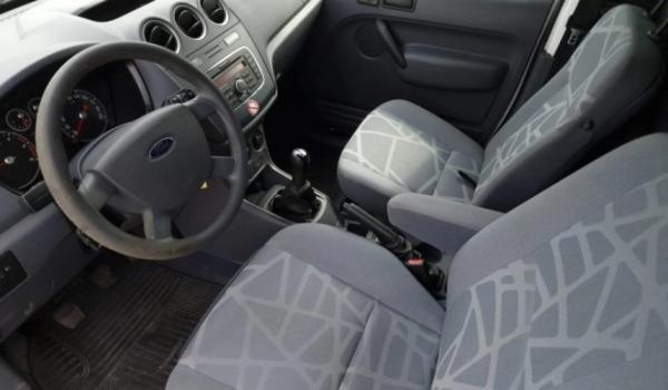 White Ford Transit 2011 in Riga, with an engine capacity of 1.80 L and mileage of 254 thousand km for 4700 €, photo 1 on AUTOMOTO.COM.LV