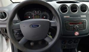 White Ford Transit 2011 in Riga, with an engine capacity of 1.80 L and mileage of 254 thousand km for 4700 €, photo 7 on AUTOMOTO.COM.LV