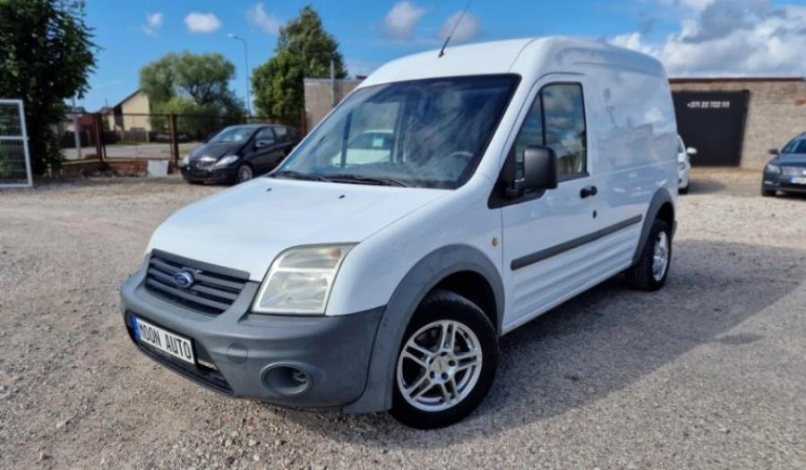 White Ford Transit 2011 in Riga, with an engine capacity of 1.80 L and mileage of 254 thousand km for 4700 €, photo 13 on AUTOMOTO.COM.LV