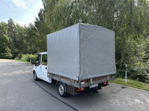 White Ford Transit 2011 in Jelgava, with an engine capacity of 2.20 L and mileage of 199 thousand km for 6500 €, photo 4 on AUTOMOTO.COM.LV