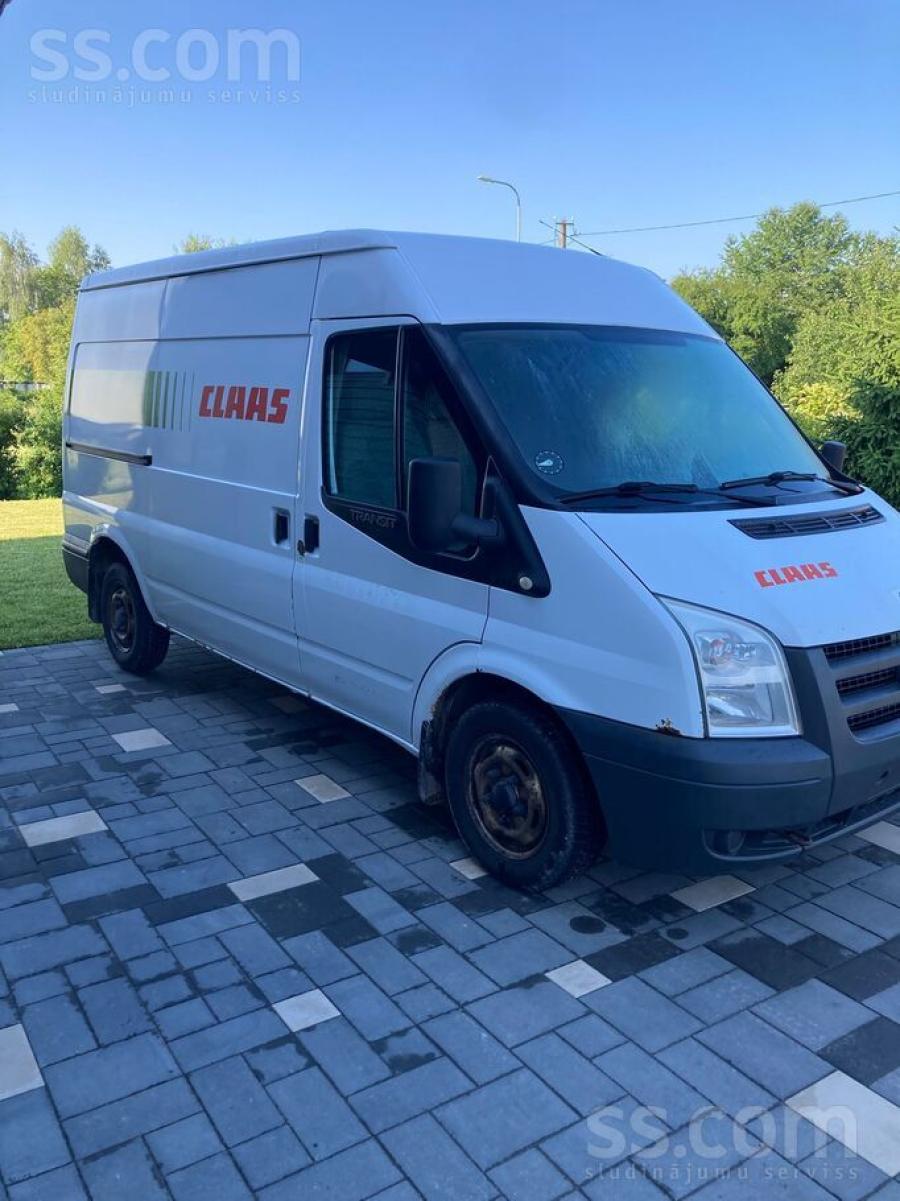 White Ford Transit 2012 in Saldus, with an engine capacity of 2.20 L and mileage of 254 thousand km for 3400 €, photo 4 on AUTOMOTO.COM.LV