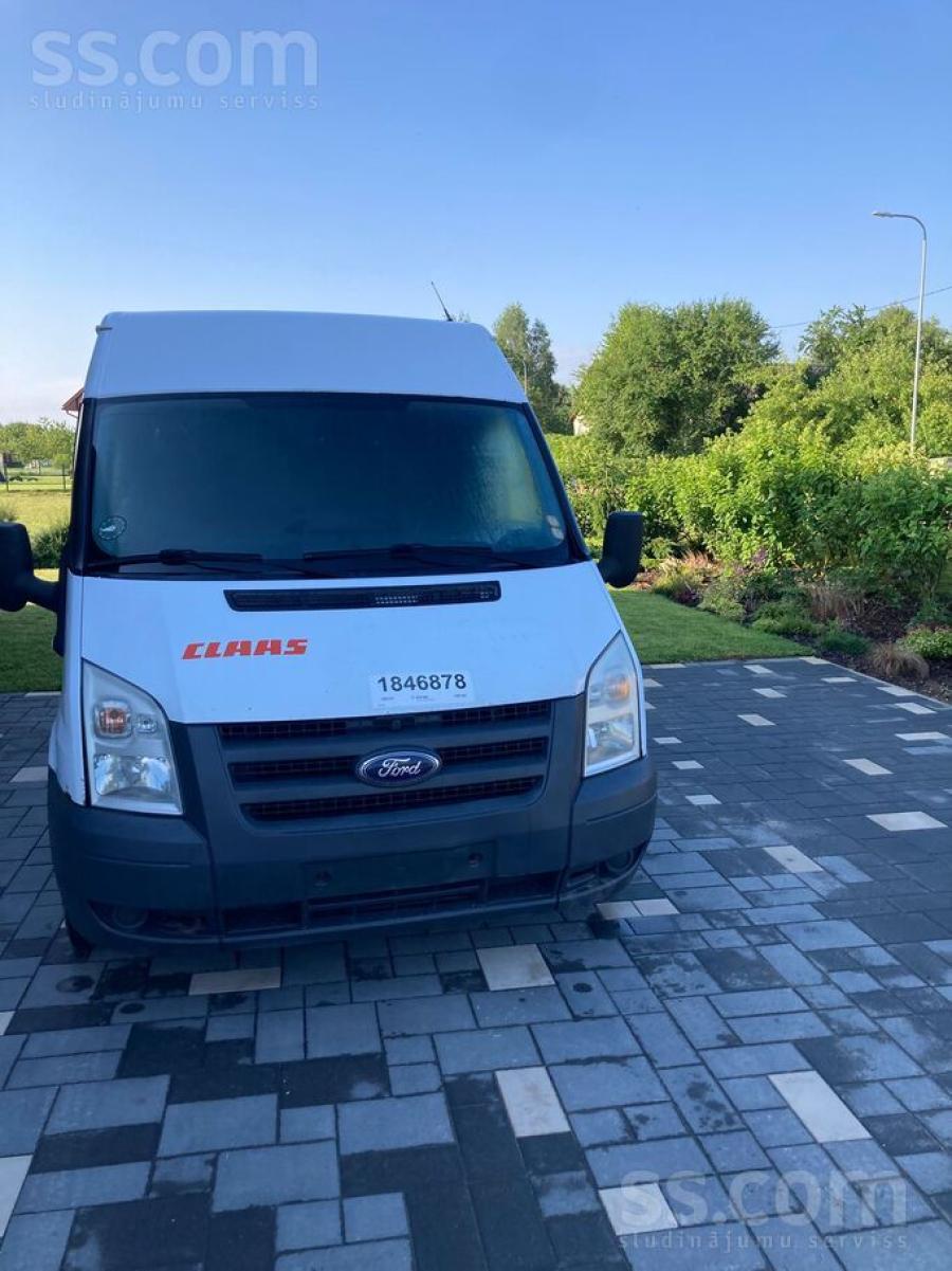 White Ford Transit 2012 in Saldus, with an engine capacity of 2.20 L and mileage of 254 thousand km for 3400 €, photo 5 on AUTOMOTO.COM.LV