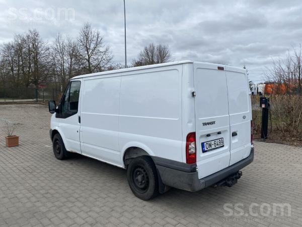 Balts Ford Transit 2012 Rīga, ar dzinēja tilpumu 2.20 L un nobraukumu 168 tūkst. km par 4250 €, foto 2 vietnē AUTOMOTO.COM.LV