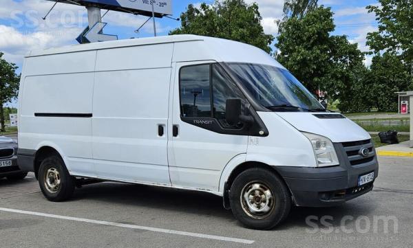 White Ford Transit 2012 in Riga, with an engine capacity of 2.20 L and mileage of 339 thousand km for 3300 €, photo 8 on AUTOMOTO.COM.LV