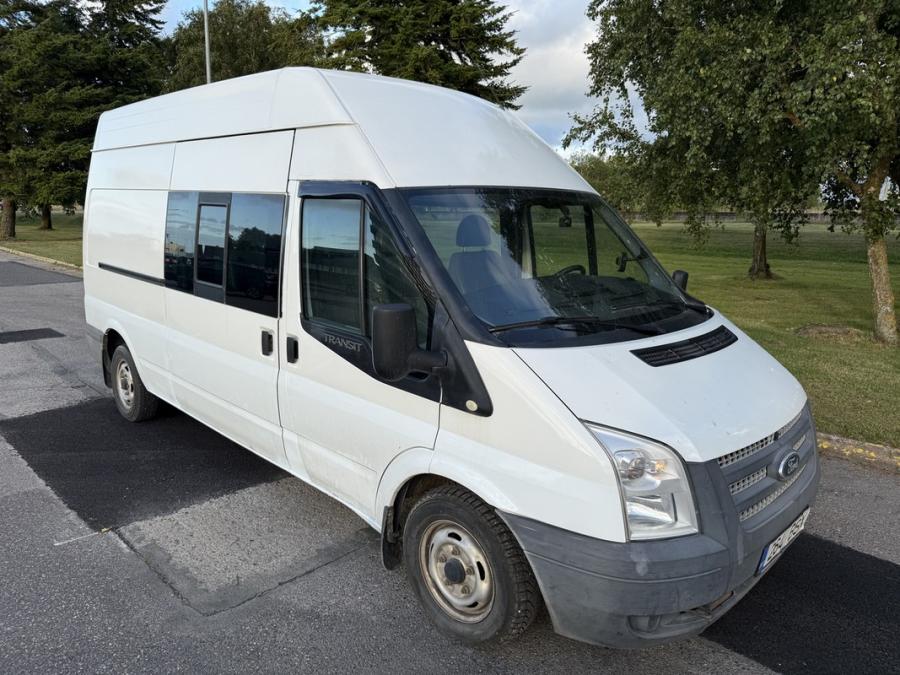 Balts Ford Transit 2012 Tallina, ar dzinēja tilpumu 2.20 L un nobraukumu 257 tūkst. km par 5000 €, foto 15 vietnē AUTOMOTO.COM.LV