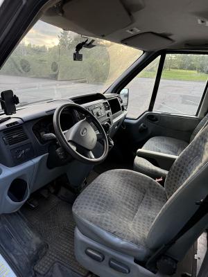 Balts Ford Transit 2012 Tallina, ar dzinēja tilpumu 2.20 L un nobraukumu 257 tūkst. km par 5000 €, foto 20 vietnē AUTOMOTO.COM.LV