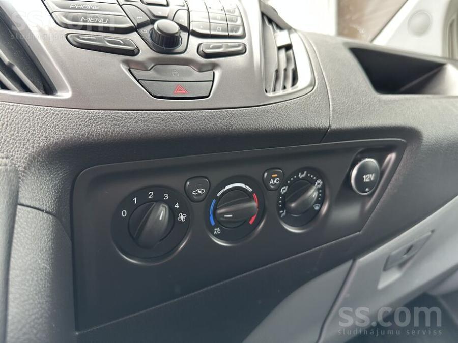 Balts Ford Transit 2012 Jelgava, ar dzinēja tilpumu 2.20 L un nobraukumu 221 tūkst. km par 5650 €, foto 15 vietnē AUTOMOTO.COM.LV
