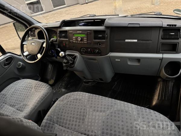 White Ford Transit 2012 in Jurmala, with an engine capacity of 2.20 L and mileage of 0 thousand km for 5790 €, photo 6 on AUTOMOTO.COM.LV