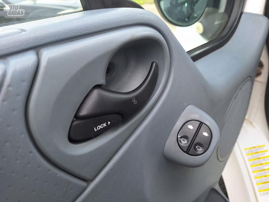 Balts Ford Transit 2012 Viļņa, ar dzinēja tilpumu 2.20 L un nobraukumu 288 tūkst. km par 5950 €, foto 12 vietnē AUTOMOTO.COM.LV