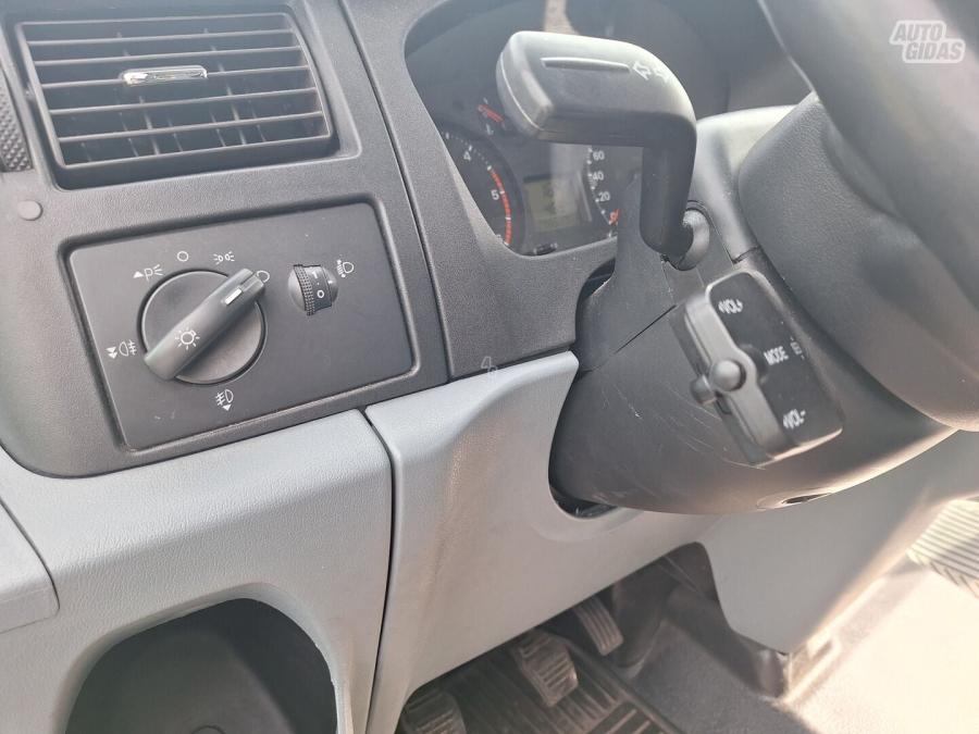 Balts Ford Transit 2012 Viļņa, ar dzinēja tilpumu 2.20 L un nobraukumu 288 tūkst. km par 5950 €, foto 13 vietnē AUTOMOTO.COM.LV