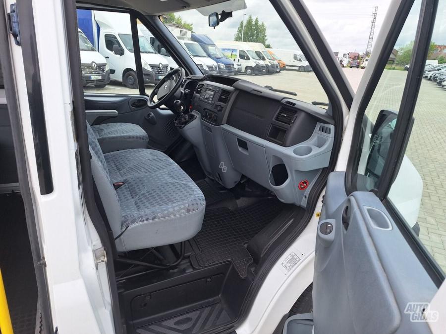 Balts Ford Transit 2013 Tauragė, ar dzinēja tilpumu 2.20 L un nobraukumu 218 tūkst. km par 6300 €, foto 8 vietnē AUTOMOTO.COM.LV