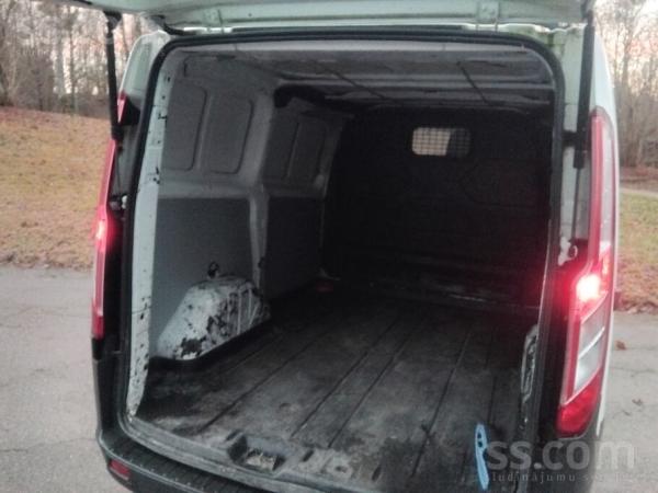 Balts Ford Transit 2013 Tukums, ar dzinēja tilpumu 2.20 L un nobraukumu 138 tūkst. km par 6249 €, foto 6 vietnē AUTOMOTO.COM.LV