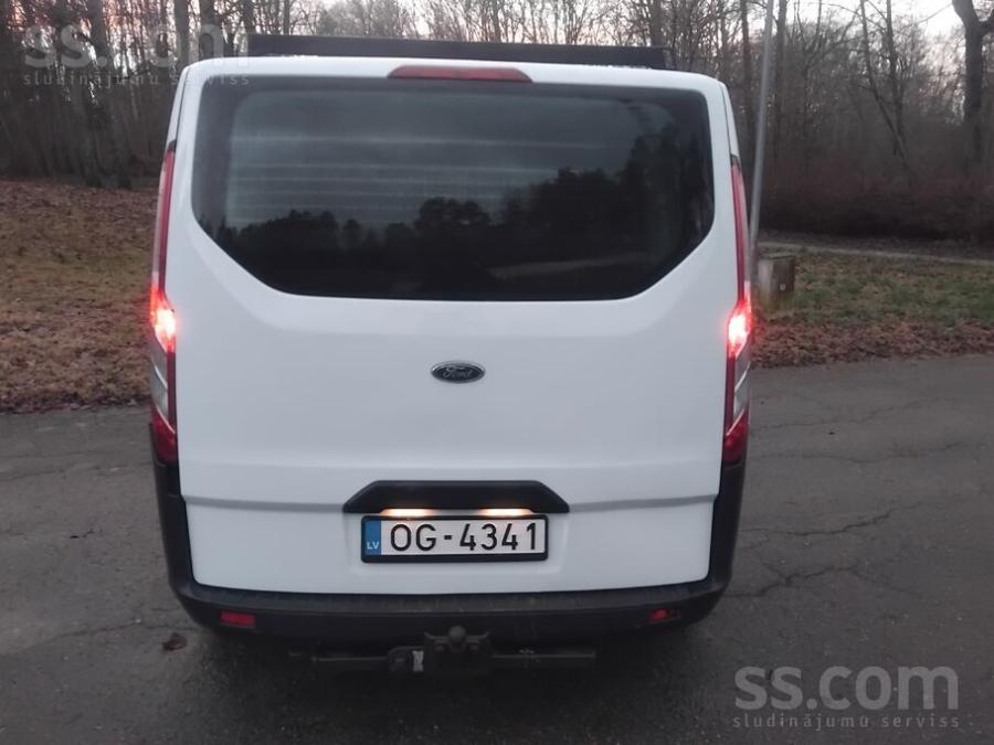 Balts Ford Transit 2013 Tukums, ar dzinēja tilpumu 2.20 L un nobraukumu 138 tūkst. km par 6249 €, foto 5 vietnē AUTOMOTO.COM.LV