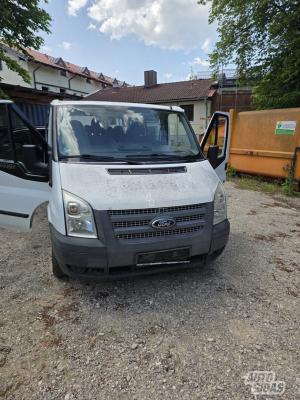 Balts Ford Transit 2013 Kauņa, ar dzinēja tilpumu 2.20 L un nobraukumu 185 tūkst. km par 3800 €, foto  vietnē AUTOMOTO.COM.LV