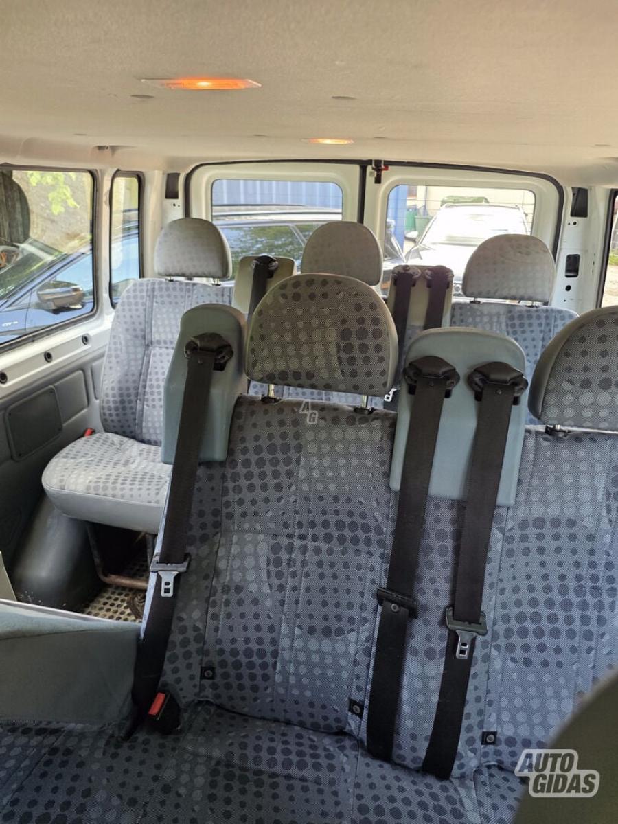 Balts Ford Transit 2013 Kauņa, ar dzinēja tilpumu 2.20 L un nobraukumu 185 tūkst. km par 3800 €, foto 9 vietnē AUTOMOTO.COM.LV