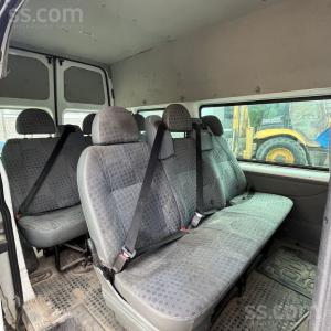 White Ford Transit 2013 in Riga, with an engine capacity of 2.20 L and mileage of 194 thousand km for 1850 €, photo 6 on AUTOMOTO.COM.LV