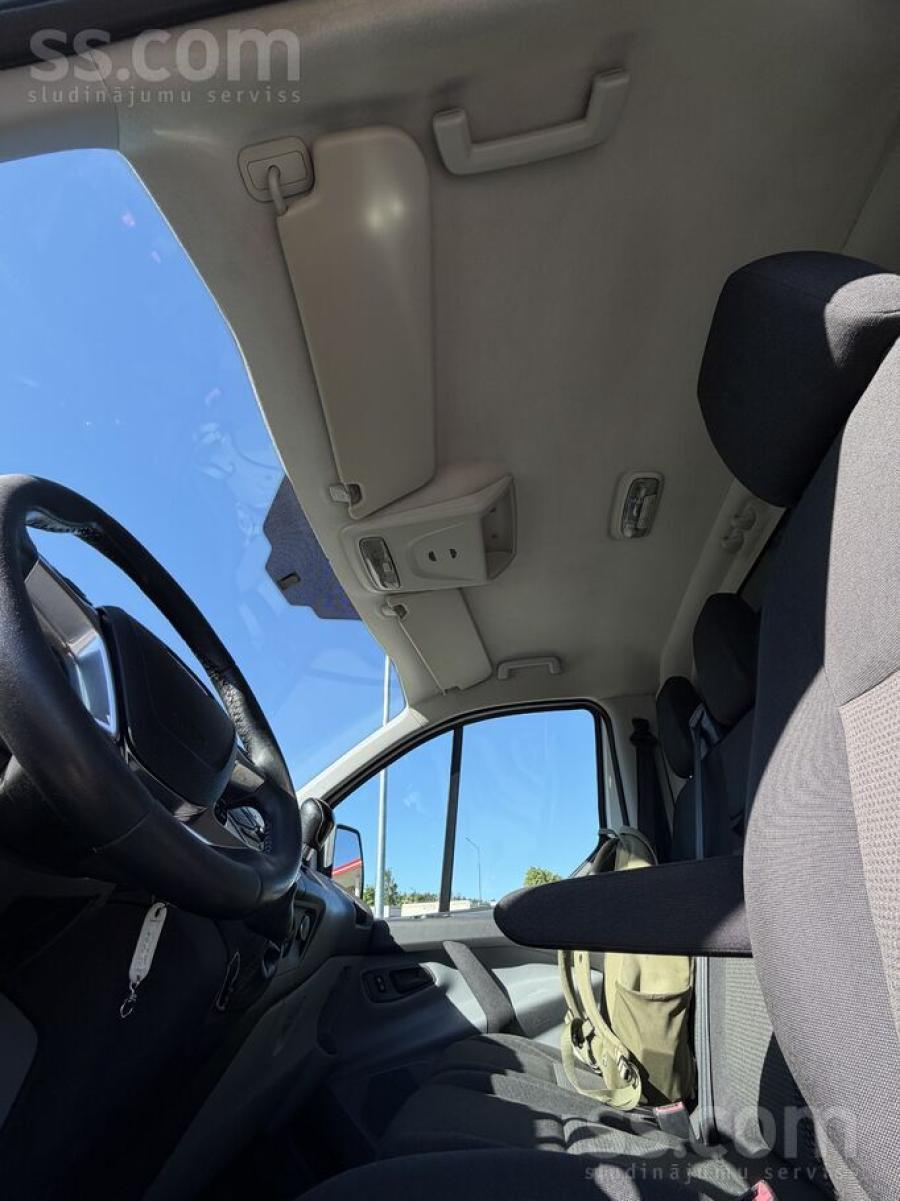 White Ford Transit 2013 in Riga, with an engine capacity of 2.20 L and mileage of 282 thousand km for 7100 €, photo 15 on AUTOMOTO.COM.LV