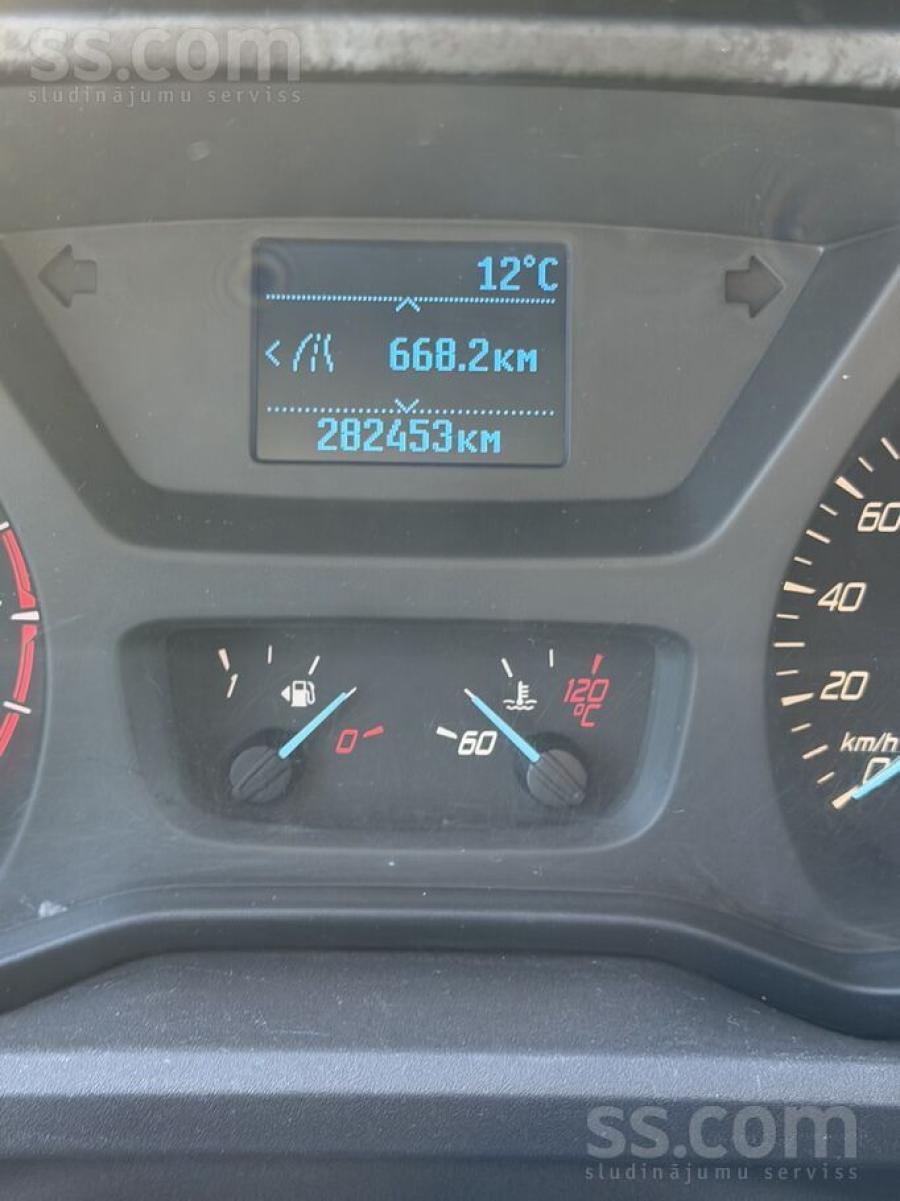 White Ford Transit 2013 in Riga, with an engine capacity of 2.20 L and mileage of 282 thousand km for 7100 €, photo 18 on AUTOMOTO.COM.LV