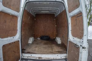 White Ford Transit 2013 in Riga, with an engine capacity of 2.20 L and mileage of 307 thousand km for 5500 €, photo 23 on AUTOMOTO.COM.LV
