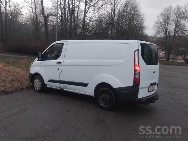 White Ford Transit 2013 in Tukums, with an engine capacity of 2.20 L and mileage of 138 thousand km for 5999 €, photo 3 on AUTOMOTO.COM.LV