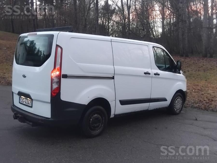 Balts Ford Transit 2013 Tukums, ar dzinēja tilpumu 2.20 L un nobraukumu 138 tūkst. km par 5999 €, foto 5 vietnē AUTOMOTO.COM.LV