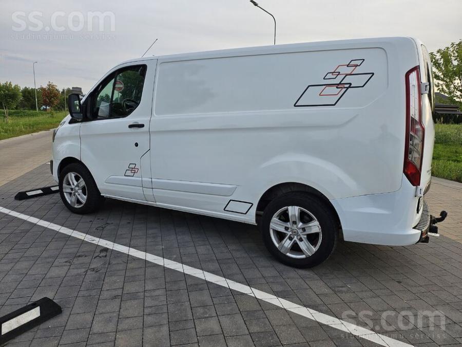 White Ford Transit 2013 in Riga, with an engine capacity of 2.20 L and mileage of 190 thousand km for 6000 €, photo 15 on AUTOMOTO.COM.LV