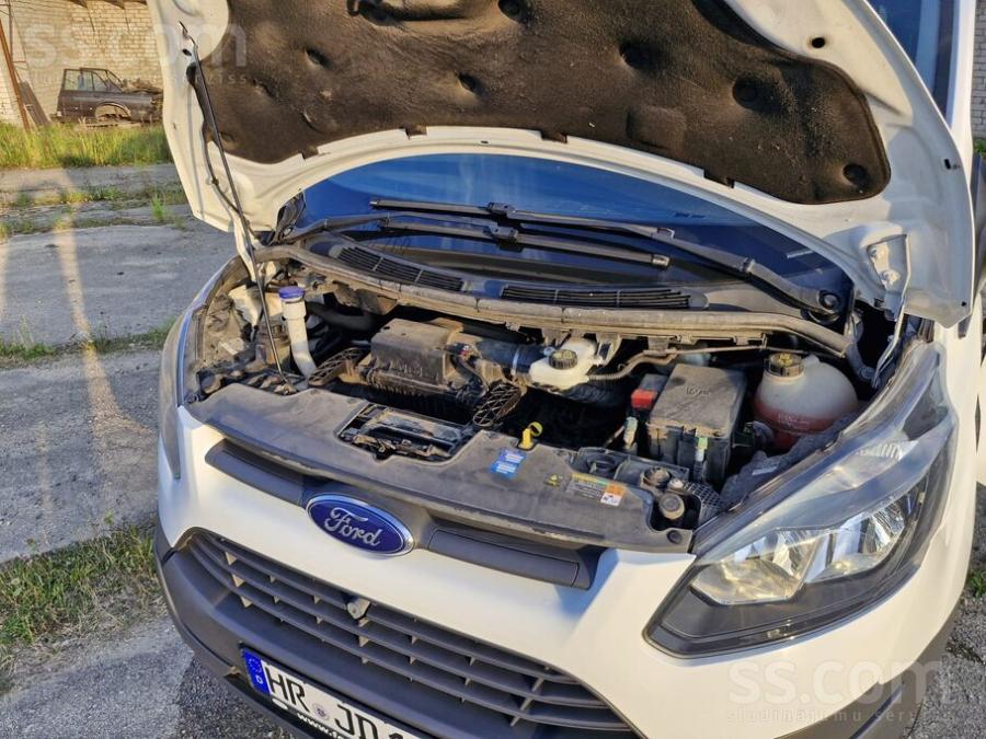 Balts Ford Transit 2013 Bauska, ar dzinēja tilpumu 2.20 L un nobraukumu 205 tūkst. km par 11500 €, foto 21 vietnē AUTOMOTO.COM.LV