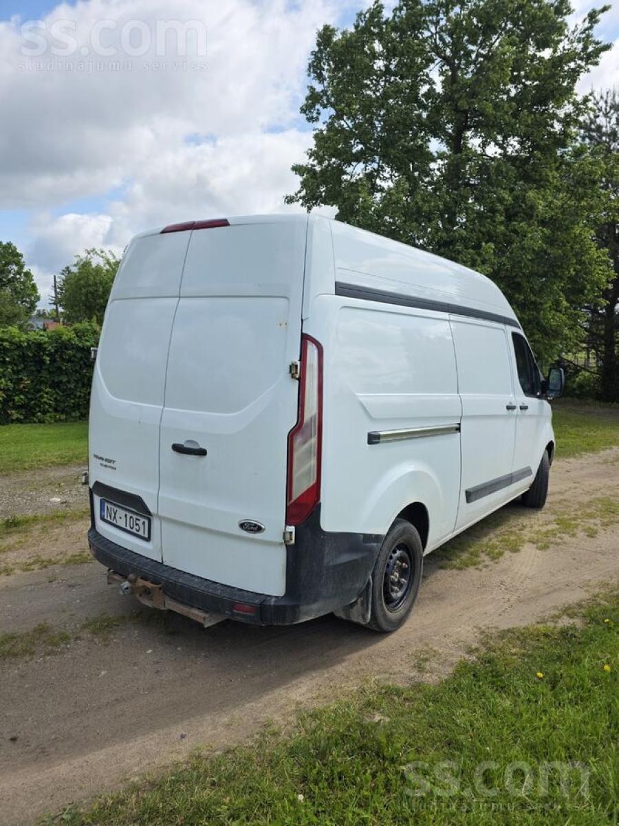 Balts Ford Transit 2014 Jelgava, ar dzinēja tilpumu 2.20 L un nobraukumu 443 tūkst. km par 5550 €, foto 5 vietnē AUTOMOTO.COM.LV