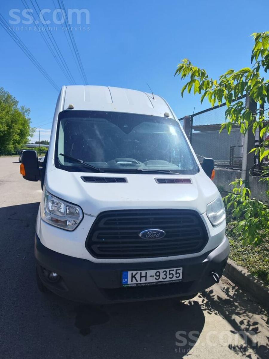 White Ford Transit 2014 in Riga, with an engine capacity of 2.20 L and mileage of 380 thousand km for 5000 €, photo 1 on AUTOMOTO.COM.LV