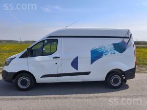 White Ford Transit 2014 in Liepaja, with an engine capacity of 2.20 L and mileage of 185 thousand km for 7600 €, photo 6 on AUTOMOTO.COM.LV