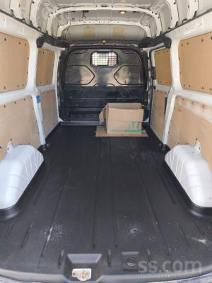 White Ford Transit 2014 in Liepaja, with an engine capacity of 2.20 L and mileage of 185 thousand km for 7600 €, photo 11 on AUTOMOTO.COM.LV